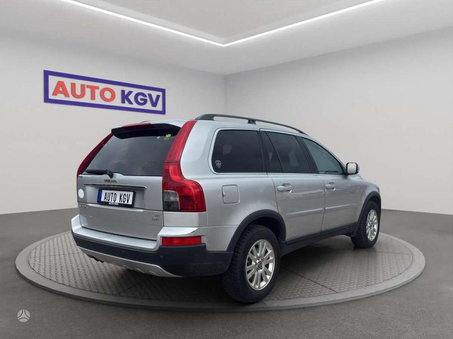 Grey Volvo XC90 2008 in Klaipeda, with an engine capacity of 3.20 L and mileage of 211 thousand km for 5999 €, photo 6 on AUTOMOTO.COM.LV