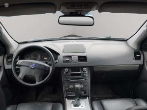 Grey Volvo XC90 2008 in Vilnius, with an engine capacity of 2.40 L and mileage of 369 thousand km for 5999 €, photo 12 on AUTOMOTO.COM.LV