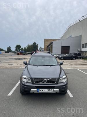 Grey Volvo XC90 2008 in Riga, with an engine capacity of 2.40 L and mileage of 363 thousand km for 6200 €, photo 5 on AUTOMOTO.COM.LV