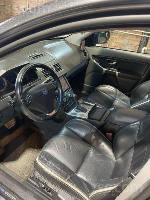 Grey Volvo XC90 2008 in Riga, with an engine capacity of 2.40 L and mileage of 363 thousand km for 6200 €, photo 12 on AUTOMOTO.COM.LV