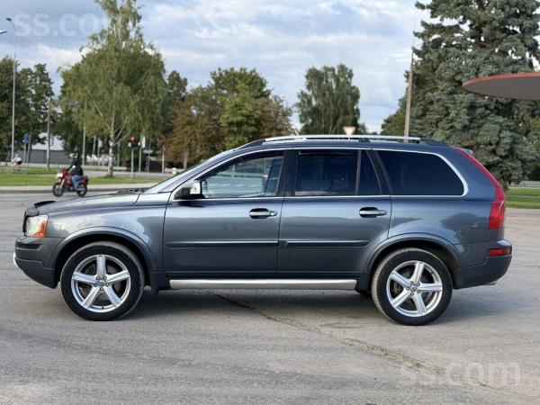 Grey Volvo XC90 2008 in Ogre, with an engine capacity of 2.40 L and mileage of 271 thousand km for 5100 €, photo 5 on AUTOMOTO.COM.LV