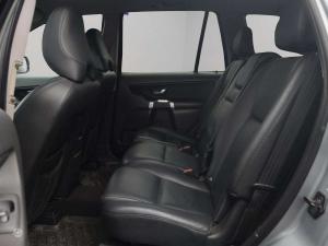 Grey Volvo XC90 2008 in Vilnius, with an engine capacity of 2.40 L and mileage of 369 thousand km for 5999 €, photo 11 on AUTOMOTO.COM.LV