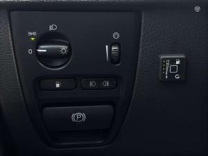 Pelēks Volvo XC90 2008 Klaipėda, ar dzinēja tilpumu 3.20 L un nobraukumu 211 tūkst. km par 5999 €, foto 20 vietnē AUTOMOTO.COM.LV