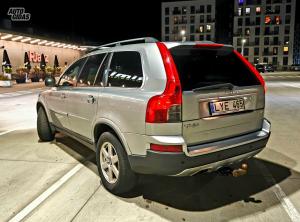 Grey Volvo XC90 2008 in Vilnius, with an engine capacity of 2.40 L and mileage of 350 thousand km for 2400 €, photo 4 on AUTOMOTO.COM.LV