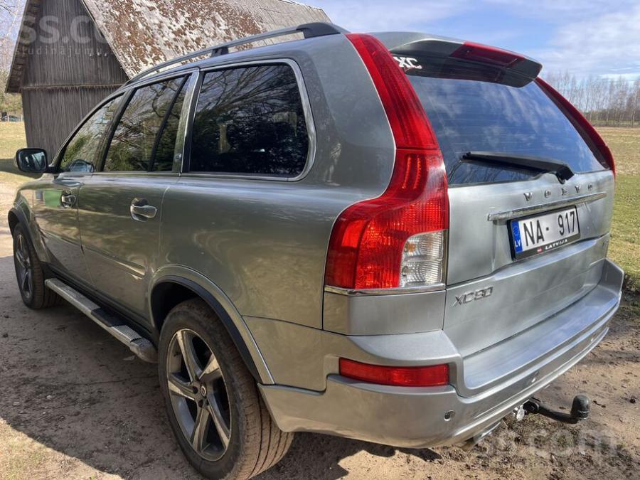 Pelēks Volvo XC90 2008 Jelgava, ar dzinēja tilpumu 2.40 L un nobraukumu 430 tūkst. km par 6320 €, foto 5 vietnē AUTOMOTO.COM.LV