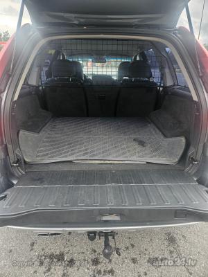 Pelēks Volvo XC90 2008 Tallina, ar dzinēja tilpumu 2.40 L un nobraukumu 340 tūkst. km par 4990 €, foto 10 vietnē AUTOMOTO.COM.LV