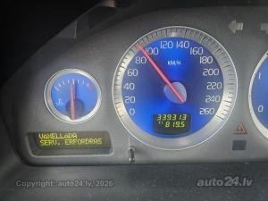 Pelēks Volvo XC90 2008 Tallina, ar dzinēja tilpumu 2.40 L un nobraukumu 340 tūkst. km par 4990 €, foto 11 vietnē AUTOMOTO.COM.LV