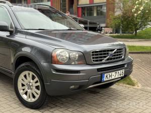 Pelēks Volvo XC90 2008 Rīga, ar dzinēja tilpumu 2.40 L un nobraukumu 364 tūkst. km par 4990 €, foto 3 vietnē AUTOMOTO.COM.LV