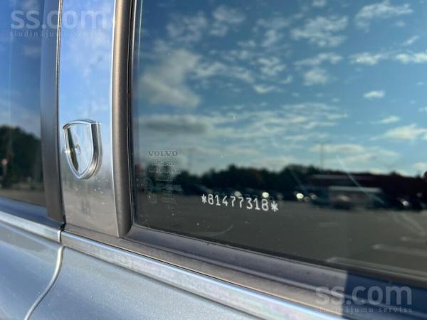 Grey Volvo XC90 2008 in Riga, with an engine capacity of 3.20 L and mileage of 370 thousand km for 4900 €, photo 5 on AUTOMOTO.COM.LV