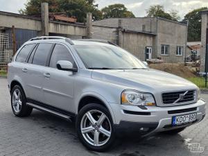 Pelēks Volvo XC90 2008 Šilutė, ar dzinēja tilpumu 2.40 L un nobraukumu 370 tūkst. km par 4900 €, foto  vietnē AUTOMOTO.COM.LV