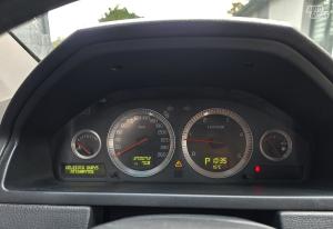 Grey Volvo XC90 2008 in Silute, with an engine capacity of 2.40 L and mileage of 370 thousand km for 4900 €, photo 22 on AUTOMOTO.COM.LV