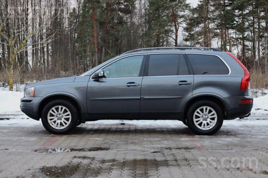 Pelēks Volvo XC90 2009 Rīga, ar dzinēja tilpumu 2.40 L un nobraukumu 0 tūkst. km par 12900 €, foto 6 vietnē AUTOMOTO.COM.LV