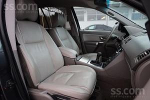 Pelēks Volvo XC90 2009 Rīga, ar dzinēja tilpumu 2.40 L un nobraukumu 0 tūkst. km par 12900 €, foto 13 vietnē AUTOMOTO.COM.LV