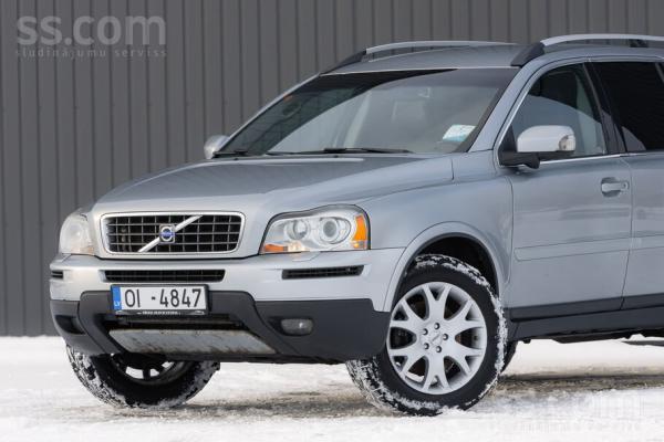 Grey Volvo XC90 2009 in Jelgava, with an engine capacity of 3.20 L and mileage of 0 thousand km for 6995 €, photo 2 on AUTOMOTO.COM.LV