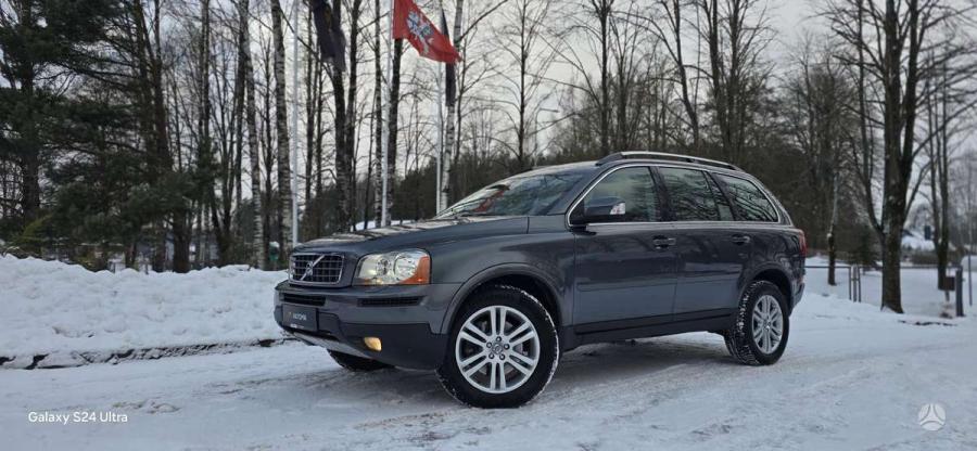 Pelēks Volvo XC90 2009 Kazlų Rūda, ar dzinēja tilpumu 2.40 L un nobraukumu 288 tūkst. km par 7300 €, foto 2 vietnē AUTOMOTO.COM.LV