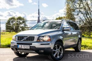 Grey Volvo XC90 2009 in Riga, with an engine capacity of 2.40 L and mileage of 389 thousand km for 5990 €, photo  on AUTOMOTO.COM.LV