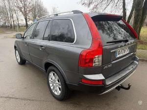 Pelēks Volvo XC90 2009 Tauragė, ar dzinēja tilpumu 2.40 L un nobraukumu 334 tūkst. km par 5990 €, foto 7 vietnē AUTOMOTO.COM.LV