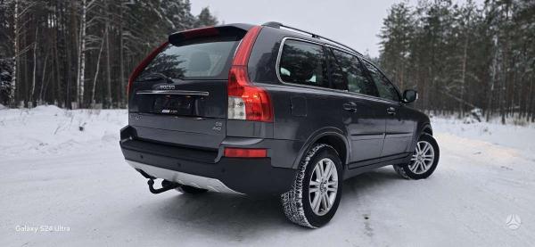 Grey Volvo XC90 2009 in Kazlu Ruda, with an engine capacity of 2.40 L and mileage of 288 thousand km for 7000 €, photo 5 on AUTOMOTO.COM.LV