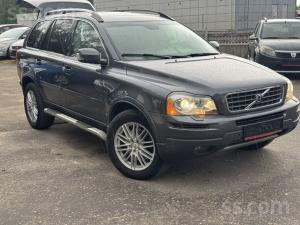 Grey Volvo XC90 2009 in Riga, with an engine capacity of 2.40 L and mileage of 237 thousand km for 10500 €, photo  on AUTOMOTO.COM.LV