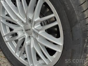 Pelēks Volvo XC90 2009 Rīga, ar dzinēja tilpumu 2.40 L un nobraukumu 237 tūkst. km par 10500 €, foto 11 vietnē AUTOMOTO.COM.LV