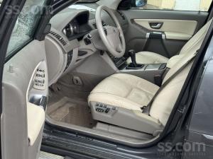 Pelēks Volvo XC90 2009 Rīga, ar dzinēja tilpumu 2.40 L un nobraukumu 237 tūkst. km par 10500 €, foto 14 vietnē AUTOMOTO.COM.LV