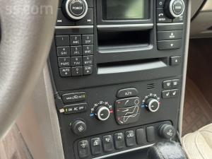 Pelēks Volvo XC90 2009 Rīga, ar dzinēja tilpumu 2.40 L un nobraukumu 237 tūkst. km par 10500 €, foto 22 vietnē AUTOMOTO.COM.LV