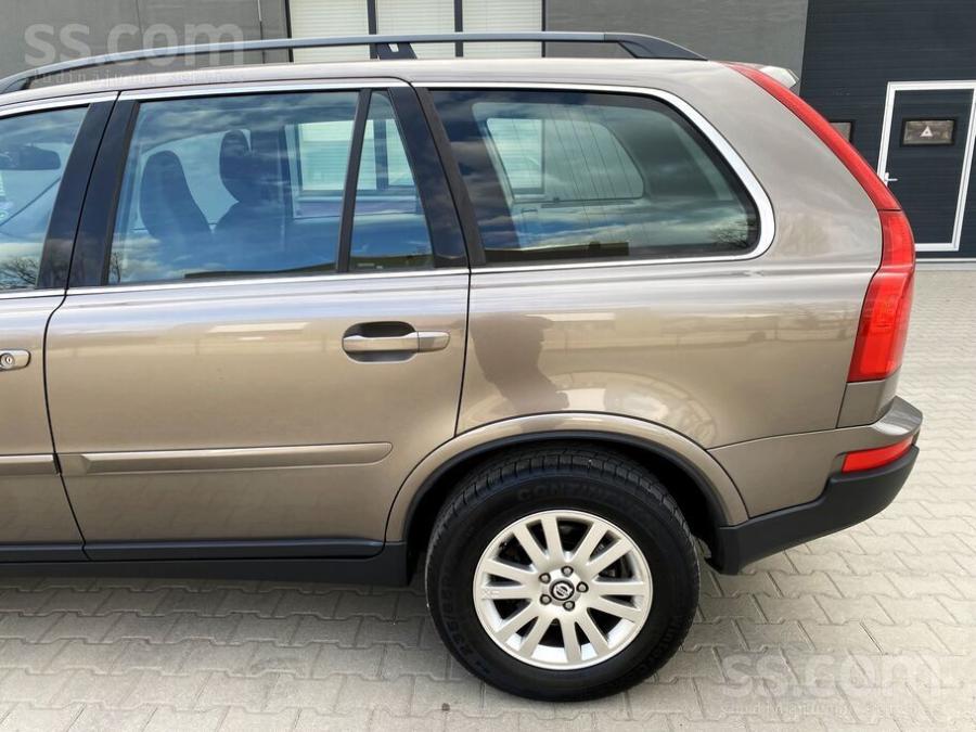 Grey Volvo XC90 2009 in Riga, with an engine capacity of 2.50 L and mileage of 270 thousand km for 6800 €, photo 31 on AUTOMOTO.COM.LV