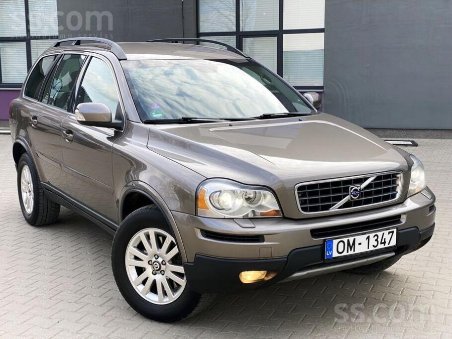 Grey Volvo XC90 2009 in Riga, with an engine capacity of 2.50 L and mileage of 270 thousand km for 6800 €, photo 35 on AUTOMOTO.COM.LV