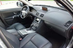 Pelēks Volvo XC90 2009 Viļņa, ar dzinēja tilpumu 2.40 L un nobraukumu 336 tūkst. km par 6999 €, foto 16 vietnē AUTOMOTO.COM.LV