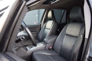 Pelēks Volvo XC90 2009 Viļņa, ar dzinēja tilpumu 2.40 L un nobraukumu 336 tūkst. km par 6999 €, foto 23 vietnē AUTOMOTO.COM.LV