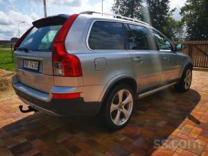 Grey Volvo XC90 2009 in Riga, with an engine capacity of 2.40 L and mileage of 224 thousand km for 6900 €, photo 3 on AUTOMOTO.COM.LV