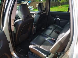 Grey Volvo XC90 2009 in Riga, with an engine capacity of 2.40 L and mileage of 224 thousand km for 6900 €, photo 8 on AUTOMOTO.COM.LV