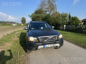Grey Volvo XC90 2009 in Riga, with an engine capacity of 2.40 L and mileage of 303 thousand km for 5390 €, photo 3 on AUTOMOTO.COM.LV