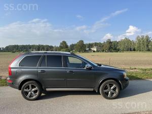 Grey Volvo XC90 2009 in Riga, with an engine capacity of 2.40 L and mileage of 303 thousand km for 5390 €, photo 9 on AUTOMOTO.COM.LV