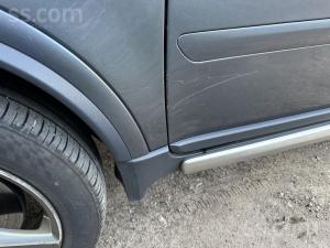 Grey Volvo XC90 2009 in Riga, with an engine capacity of 2.40 L and mileage of 303 thousand km for 5390 €, photo 12 on AUTOMOTO.COM.LV