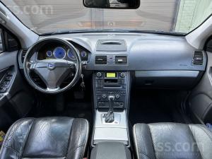 Grey Volvo XC90 2009 in Riga, with an engine capacity of 2.40 L and mileage of 303 thousand km for 5390 €, photo 17 on AUTOMOTO.COM.LV