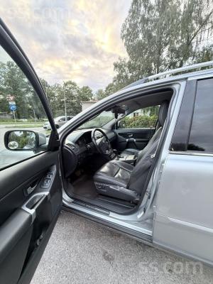 Pelēks Volvo XC90 2009 Rīga, ar dzinēja tilpumu 3.20 L un nobraukumu 328 tūkst. km par 4950 €, foto 9 vietnē AUTOMOTO.COM.LV