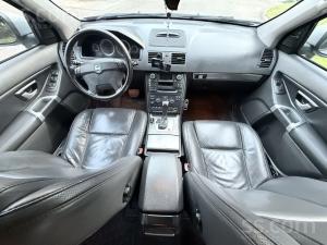 Pelēks Volvo XC90 2009 Rīga, ar dzinēja tilpumu 3.20 L un nobraukumu 328 tūkst. km par 4950 €, foto 13 vietnē AUTOMOTO.COM.LV