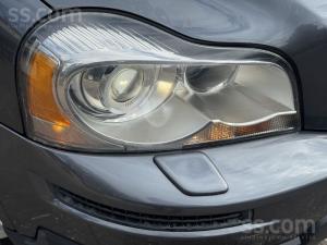 Grey Volvo XC90 2009 in Riga, with an engine capacity of 2.40 L and mileage of 235 thousand km for 8850 €, photo 11 on AUTOMOTO.COM.LV