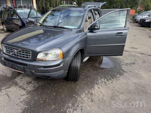 Grey Volvo XC90 2009 in Riga, with an engine capacity of 2.40 L and mileage of 235 thousand km for 8850 €, photo 18 on AUTOMOTO.COM.LV