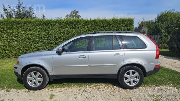 Grey Volvo XC90 2009 in Riga, with an engine capacity of 2.40 L and mileage of 272 thousand km for 7499 €, photo 6 on AUTOMOTO.COM.LV