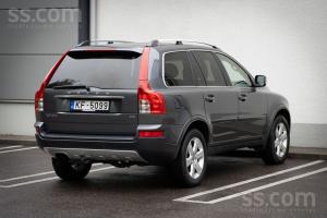 Pelēks Volvo XC90 2009 Rīga, ar dzinēja tilpumu 2.40 L un nobraukumu 283 tūkst. km par 6100 €, foto 5 vietnē AUTOMOTO.COM.LV