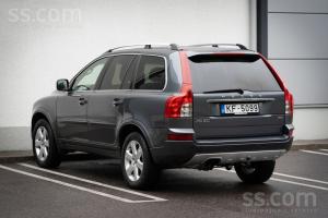 Pelēks Volvo XC90 2009 Rīga, ar dzinēja tilpumu 2.40 L un nobraukumu 283 tūkst. km par 6100 €, foto 7 vietnē AUTOMOTO.COM.LV