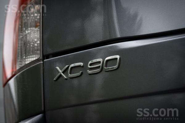 Volvo XC90 2009 in Riga on AUTOMOTO.COM.LV Grey Volvo XC90 2009 in Riga, with an engine capacity of 2.40 L and mileage of 283 thousand km for 6100 €, photo 8 on AUTOMOTO.COM.LV