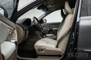 Pelēks Volvo XC90 2009 Rīga, ar dzinēja tilpumu 2.40 L un nobraukumu 283 tūkst. km par 6100 €, foto 10 vietnē AUTOMOTO.COM.LV