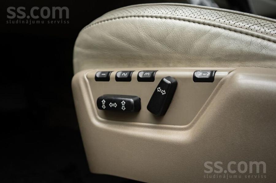 Pelēks Volvo XC90 2009 Rīga, ar dzinēja tilpumu 2.40 L un nobraukumu 283 tūkst. km par 6100 €, foto 11 vietnē AUTOMOTO.COM.LV
