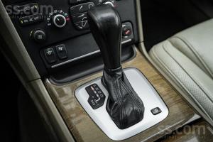 Pelēks Volvo XC90 2009 Rīga, ar dzinēja tilpumu 2.40 L un nobraukumu 283 tūkst. km par 6100 €, foto 22 vietnē AUTOMOTO.COM.LV