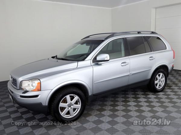 Pelēks Volvo XC90 2009 Tallina, ar dzinēja tilpumu 2.40 L un nobraukumu 204 tūkst. km par 5999 €, foto 3 vietnē AUTOMOTO.COM.LV