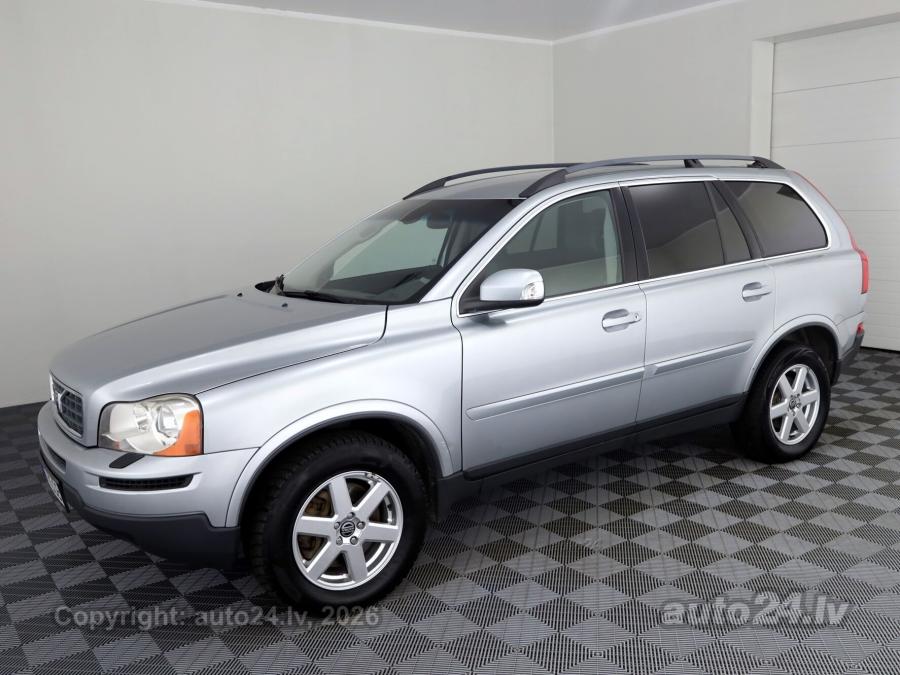 Pelēks Volvo XC90 2009 Tallina, ar dzinēja tilpumu 2.40 L un nobraukumu 204 tūkst. km par 5999 €, foto 3 vietnē AUTOMOTO.COM.LV