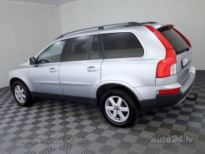Pelēks Volvo XC90 2009 Tallina, ar dzinēja tilpumu 2.40 L un nobraukumu 204 tūkst. km par 5999 €, foto 5 vietnē AUTOMOTO.COM.LV